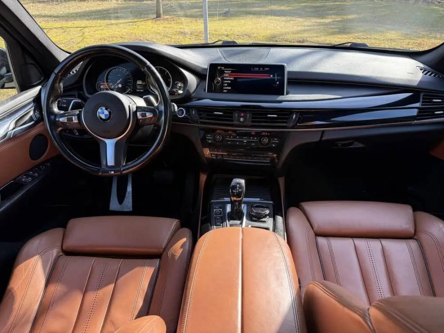 Melns BMW X5 2016 Jūrmala, ar dzinēja tilpumu 3.00 L un nobraukumu 220 tūkst. km par 22950 €, foto 25 vietnē AUTOMOTO.COM.LV