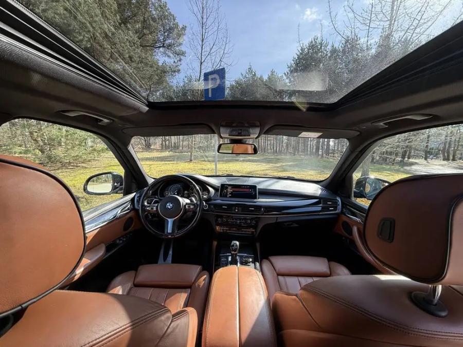 Melns BMW X5 2016 Jūrmala, ar dzinēja tilpumu 3.00 L un nobraukumu 220 tūkst. km par 22950 €, foto 26 vietnē AUTOMOTO.COM.LV