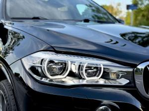 Melns BMW X5 2016 Viļņa, ar dzinēja tilpumu 3.00 L un nobraukumu 189 tūkst. km par 18900 €, foto 7 vietnē AUTOMOTO.COM.LV