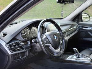 Melns BMW X5 2016 Viļņa, ar dzinēja tilpumu 3.00 L un nobraukumu 189 tūkst. km par 18900 €, foto 14 vietnē AUTOMOTO.COM.LV