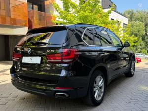 Melns BMW X5 2016 Kauņa, ar dzinēja tilpumu 2.00 L un nobraukumu 197 tūkst. km par 14050 €, foto 6 vietnē AUTOMOTO.COM.LV