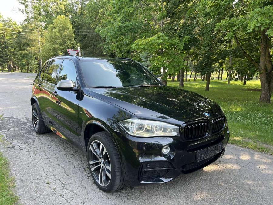 Черный БМВ Х5 2016 в Каунас, объемом двигателя 2.99 л и пробегом 260 тыс. км за 19950 €, фото 3 на AUTOMOTO.COM.LV