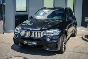 Black BMW X5 2016 in Kaunas, with an engine capacity of 2.99 L and mileage of 325 thousand km for 20450 €, photo 6 on AUTOMOTO.COM.LV