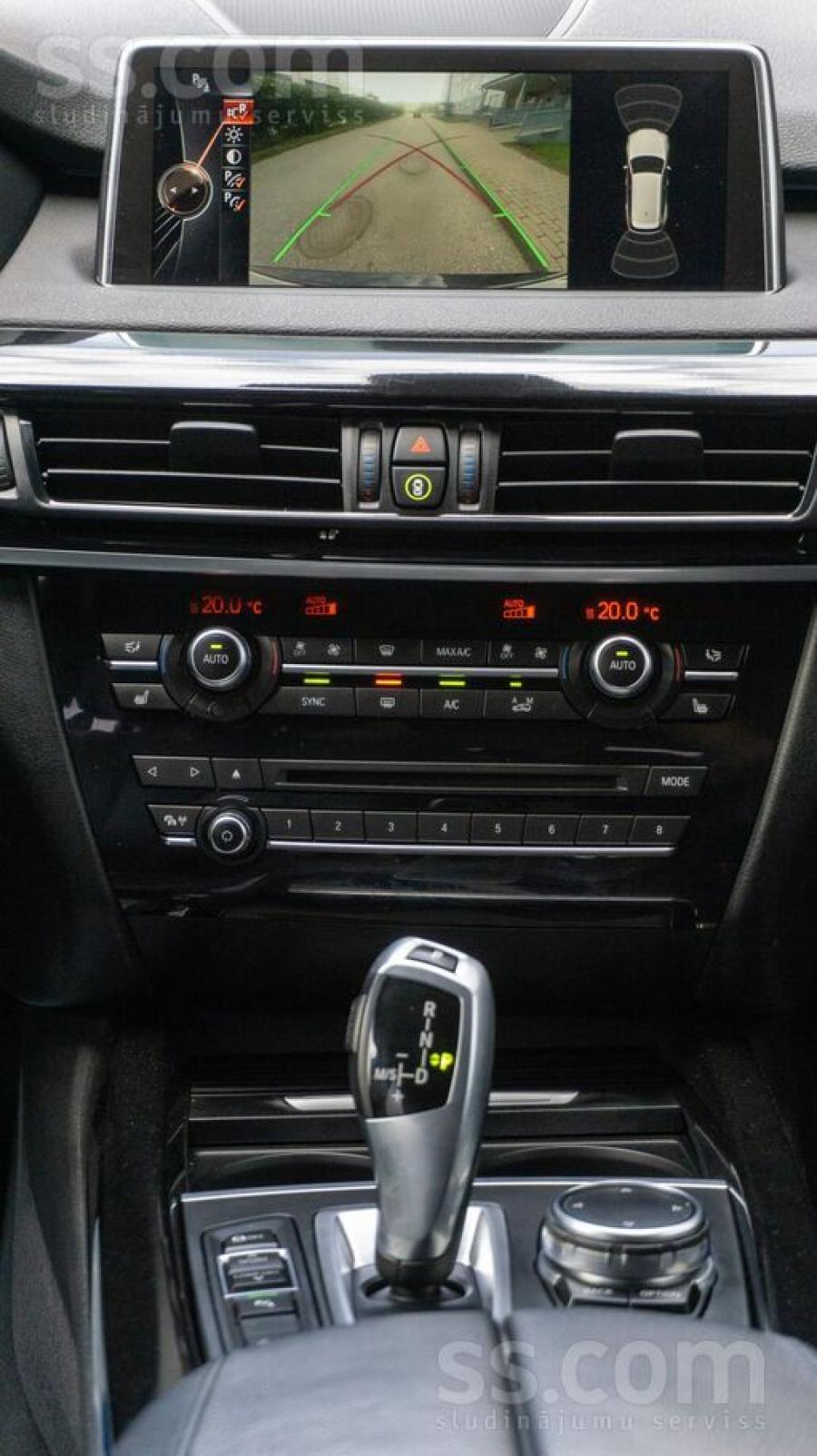Black BMW X5 2016 in Riga, with an engine capacity of 2.00 L and mileage of 226 thousand km for 18990 €, photo 14 on AUTOMOTO.COM.LV