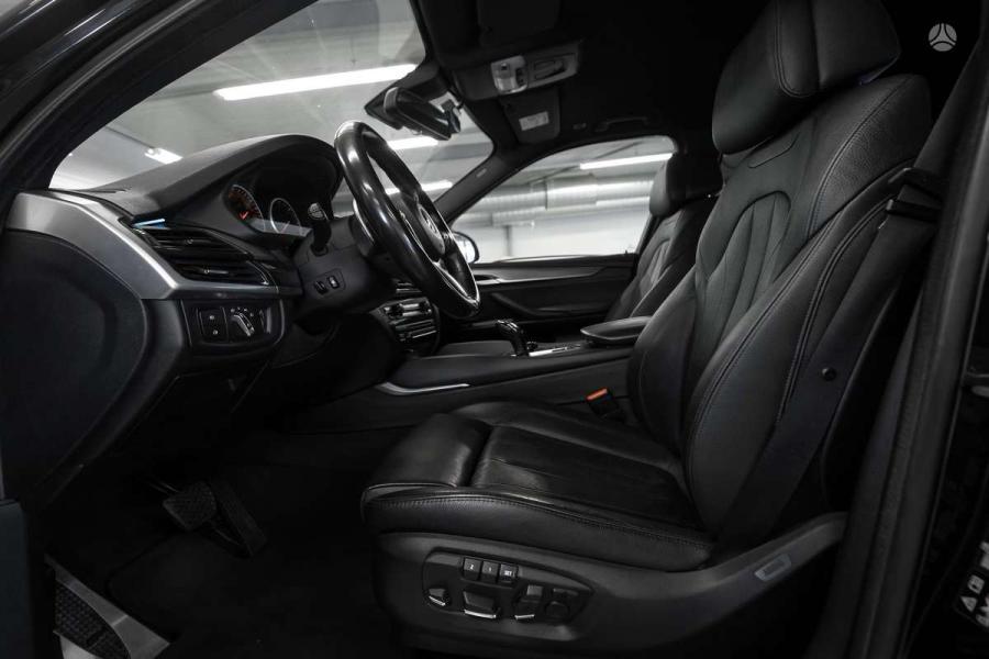 Melns BMW X5 2016 Tukums, ar dzinēja tilpumu 2.99 L un nobraukumu 179 tūkst. km par 24990 €, foto 13 vietnē AUTOMOTO.COM.LV