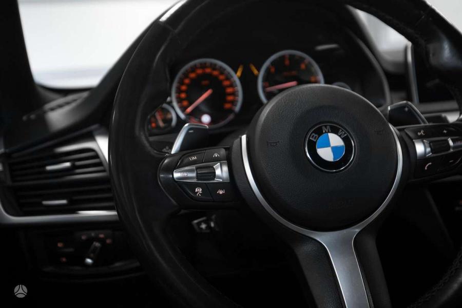 Melns BMW X5 2016 Tukums, ar dzinēja tilpumu 2.99 L un nobraukumu 179 tūkst. km par 24990 €, foto 23 vietnē AUTOMOTO.COM.LV