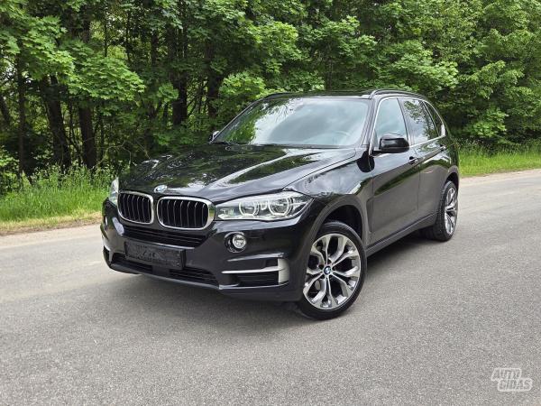Black BMW X5 2016 in Kaunas, with an engine capacity of 3.00 L and mileage of 250 thousand km for 17989 €, photo 9 on AUTOMOTO.COM.LV