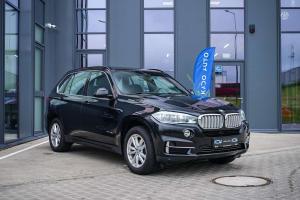 Melns BMW X5 2016 Kauņa, ar dzinēja tilpumu 2.99 L un nobraukumu 205 tūkst. km par 18950 €, foto  vietnē AUTOMOTO.COM.LV