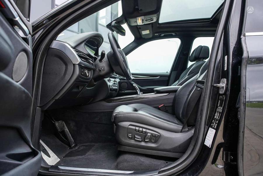 Melns BMW X5 2016 Kauņa, ar dzinēja tilpumu 2.99 L un nobraukumu 205 tūkst. km par 18950 €, foto 25 vietnē AUTOMOTO.COM.LV