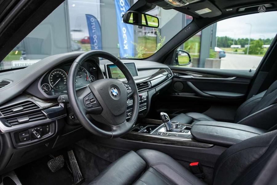 Melns BMW X5 2016 Kauņa, ar dzinēja tilpumu 2.99 L un nobraukumu 205 tūkst. km par 18950 €, foto 26 vietnē AUTOMOTO.COM.LV