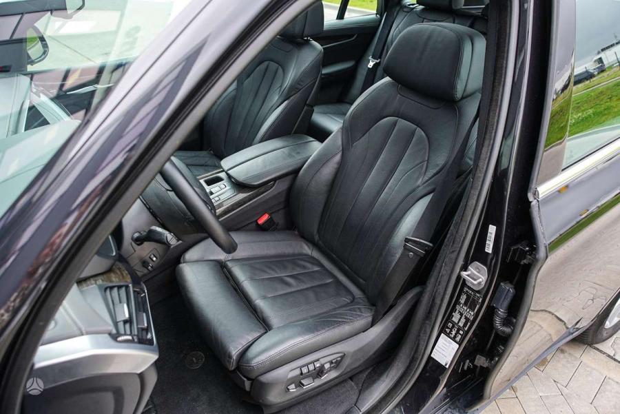 Melns BMW X5 2016 Kauņa, ar dzinēja tilpumu 2.99 L un nobraukumu 205 tūkst. km par 18950 €, foto 28 vietnē AUTOMOTO.COM.LV