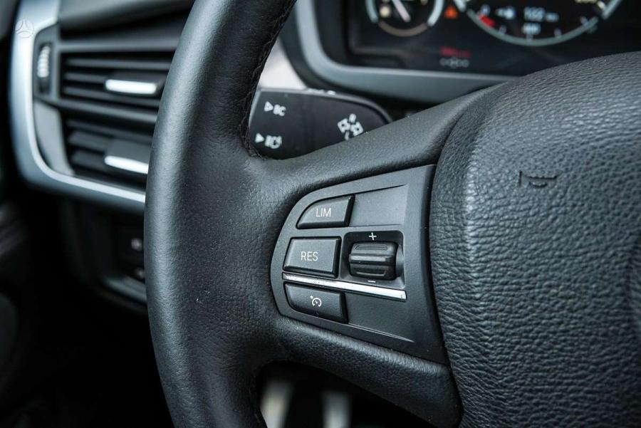 Melns BMW X5 2016 Kauņa, ar dzinēja tilpumu 2.99 L un nobraukumu 205 tūkst. km par 18950 €, foto 30 vietnē AUTOMOTO.COM.LV