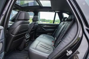 Melns BMW X5 2016 Kauņa, ar dzinēja tilpumu 2.99 L un nobraukumu 205 tūkst. km par 18950 €, foto 37 vietnē AUTOMOTO.COM.LV