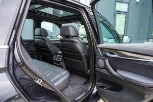 Melns BMW X5 2016 Kauņa, ar dzinēja tilpumu 2.99 L un nobraukumu 205 tūkst. km par 18950 €, foto 38 vietnē AUTOMOTO.COM.LV