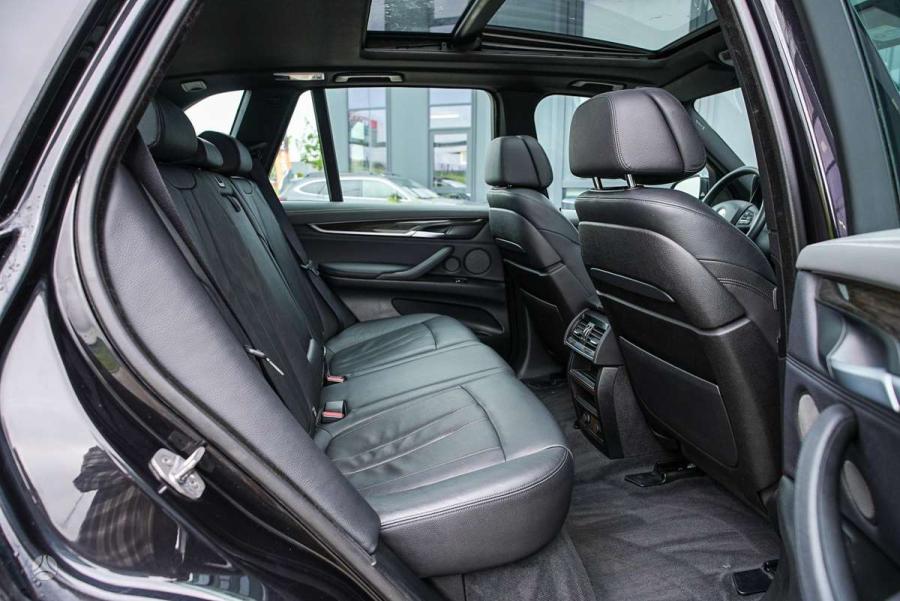 Melns BMW X5 2016 Kauņa, ar dzinēja tilpumu 2.99 L un nobraukumu 205 tūkst. km par 18950 €, foto 39 vietnē AUTOMOTO.COM.LV
