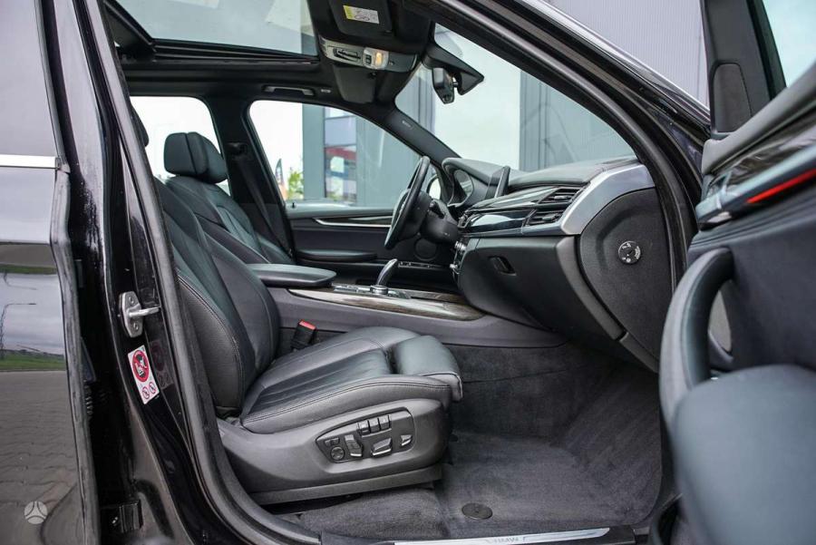 Melns BMW X5 2016 Kauņa, ar dzinēja tilpumu 2.99 L un nobraukumu 205 tūkst. km par 18950 €, foto 41 vietnē AUTOMOTO.COM.LV