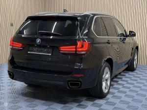 Melns BMW X5 2016 Marijampole, ar dzinēja tilpumu 2.99 L un nobraukumu 298 tūkst. km par 19850 €, foto 9 vietnē AUTOMOTO.COM.LV