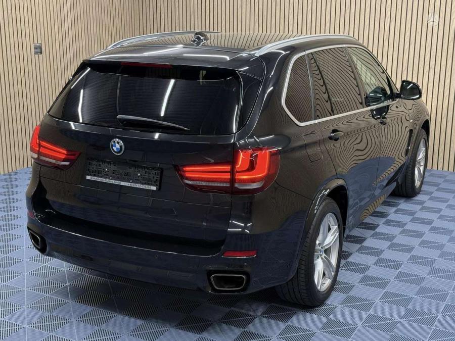 Melns BMW X5 2016 Marijampole, ar dzinēja tilpumu 2.99 L un nobraukumu 298 tūkst. km par 19850 €, foto 13 vietnē AUTOMOTO.COM.LV