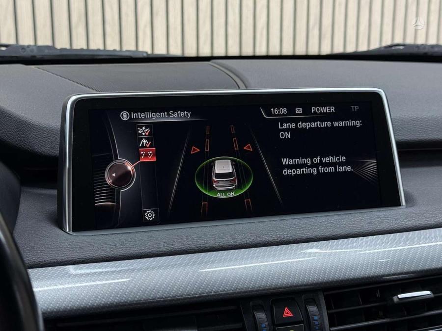 Melns BMW X5 2016 Marijampole, ar dzinēja tilpumu 2.99 L un nobraukumu 298 tūkst. km par 19850 €, foto 33 vietnē AUTOMOTO.COM.LV