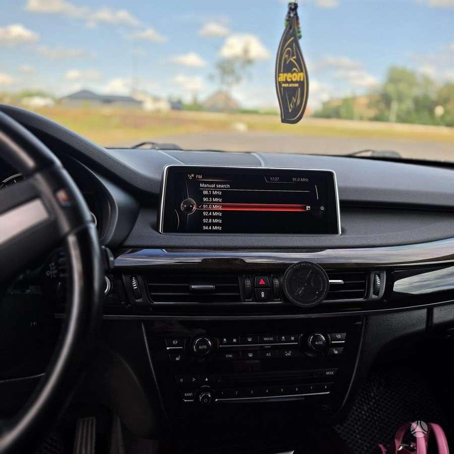 Black BMW X5 2016 in Kaunas, with an engine capacity of 3.00 L and mileage of 178 thousand km for 20500 €, photo 21 on AUTOMOTO.COM.LV