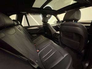 Melns BMW X5 2016 Marijampole, ar dzinēja tilpumu 2.99 L un nobraukumu 211 tūkst. km par 22750 €, foto 23 vietnē AUTOMOTO.COM.LV