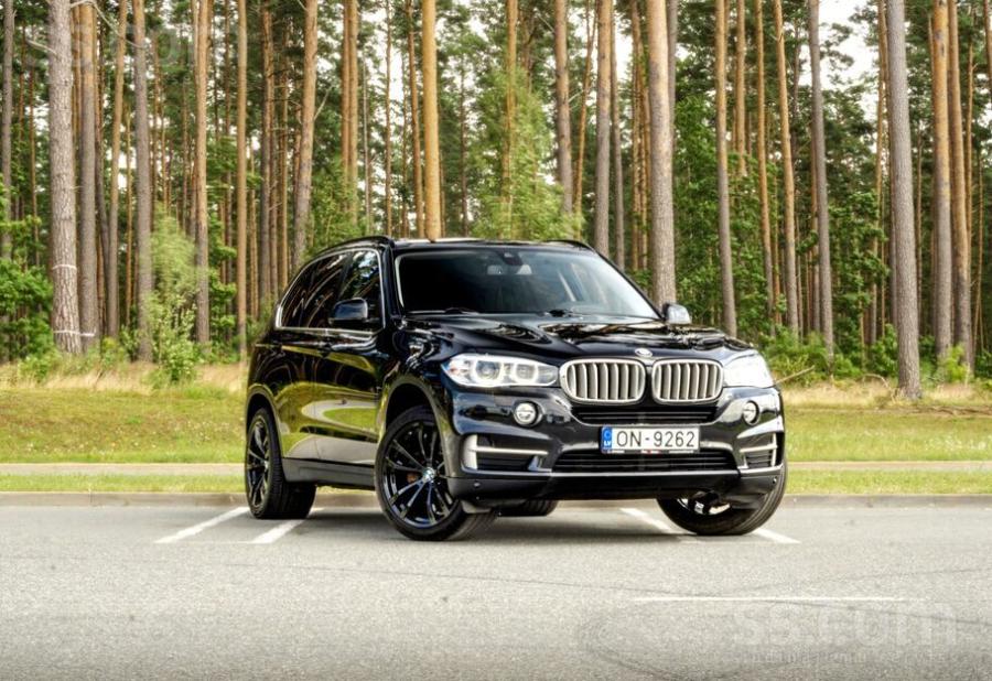 Melns BMW X5 2016 Rīga, ar dzinēja tilpumu 2.00 L un nobraukumu 226 tūkst. km par 17990 €, foto 3 vietnē AUTOMOTO.COM.LV