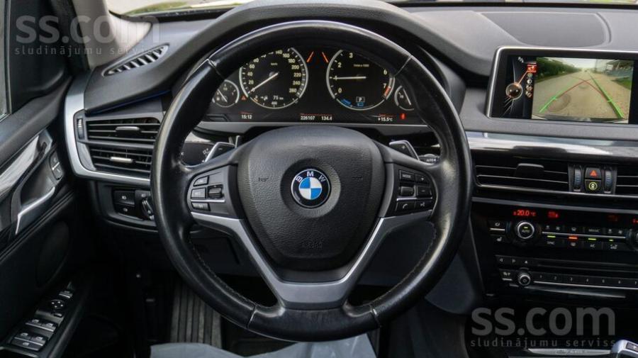 Melns BMW X5 2016 Rīga, ar dzinēja tilpumu 2.00 L un nobraukumu 226 tūkst. km par 17990 €, foto 15 vietnē AUTOMOTO.COM.LV
