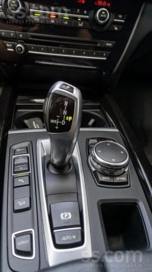 Melns BMW X5 2016 Rīga, ar dzinēja tilpumu 2.00 L un nobraukumu 226 tūkst. km par 17990 €, foto 17 vietnē AUTOMOTO.COM.LV