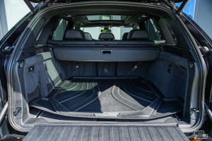 Black BMW X5 2016 in Kaunas, with an engine capacity of 3.00 L and mileage of 325 thousand km for 19950 €, photo 16 on AUTOMOTO.COM.LV