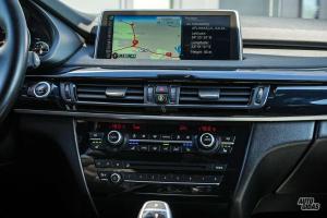 Black BMW X5 2016 in Kaunas, with an engine capacity of 3.00 L and mileage of 325 thousand km for 19950 €, photo 21 on AUTOMOTO.COM.LV