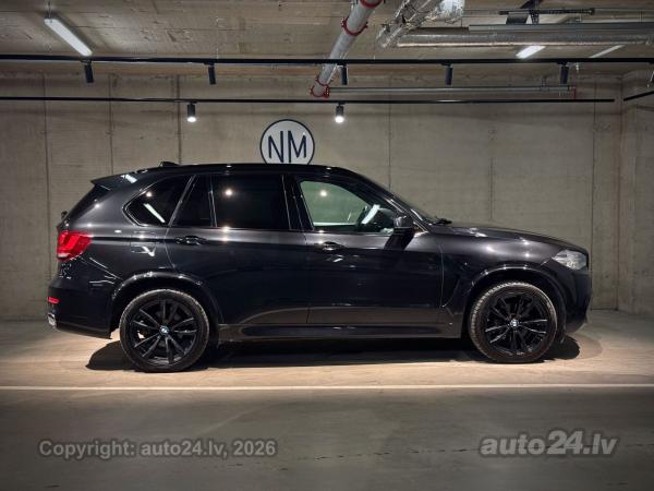 Melns BMW X5 2016 Tallina, ar dzinēja tilpumu 3.00 L un nobraukumu 218 tūkst. km par 20990 €, foto 7 vietnē AUTOMOTO.COM.LV