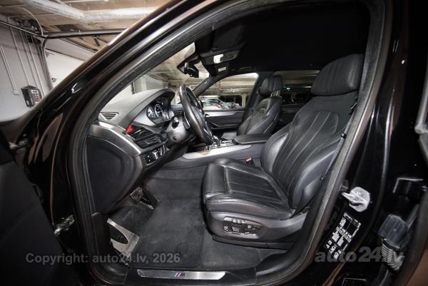 Melns BMW X5 2016 Tallina, ar dzinēja tilpumu 3.00 L un nobraukumu 218 tūkst. km par 20990 €, foto 9 vietnē AUTOMOTO.COM.LV