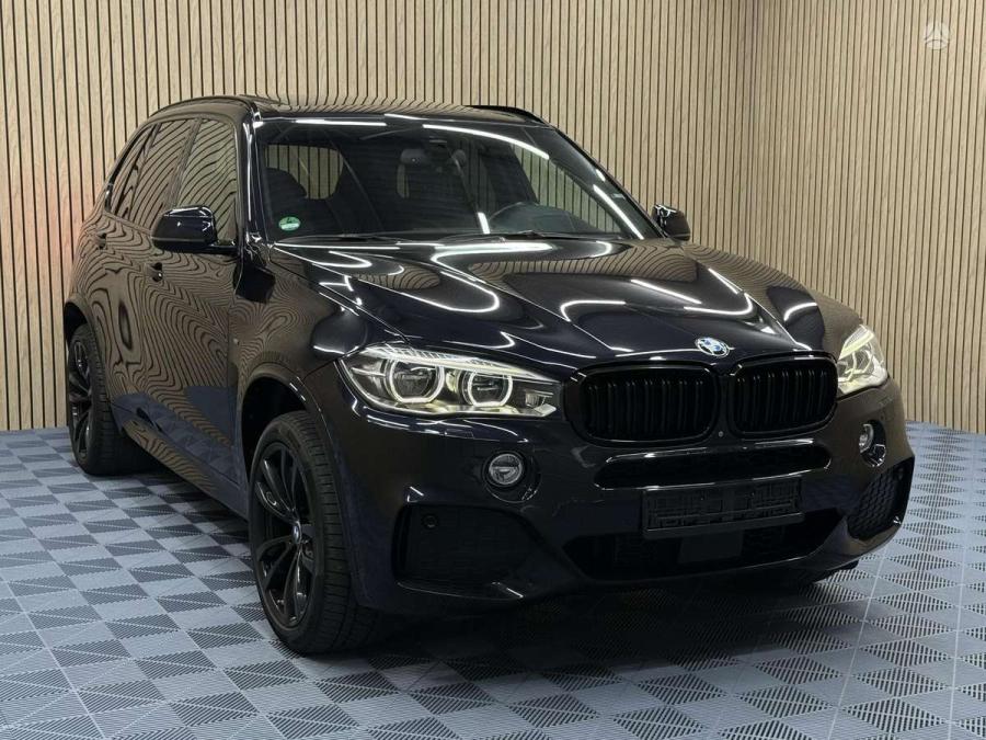Melns BMW X5 2016 Marijampole, ar dzinēja tilpumu 2.99 L un nobraukumu 260 tūkst. km par 22750 €, foto 1 vietnē AUTOMOTO.COM.LV