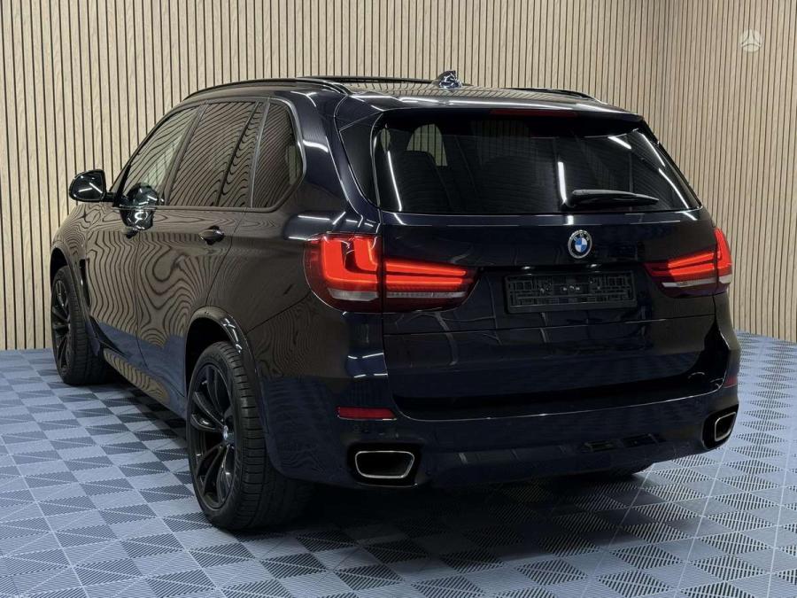 Melns BMW X5 2016 Marijampole, ar dzinēja tilpumu 2.99 L un nobraukumu 260 tūkst. km par 22750 €, foto 7 vietnē AUTOMOTO.COM.LV