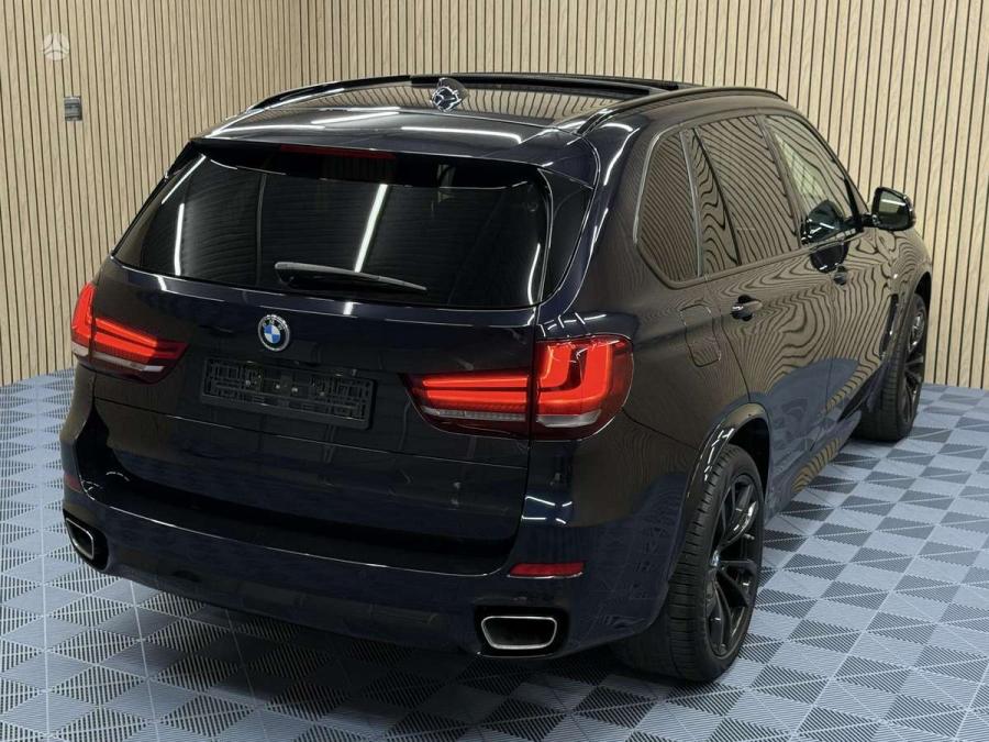 Melns BMW X5 2016 Marijampole, ar dzinēja tilpumu 2.99 L un nobraukumu 260 tūkst. km par 22750 €, foto 13 vietnē AUTOMOTO.COM.LV