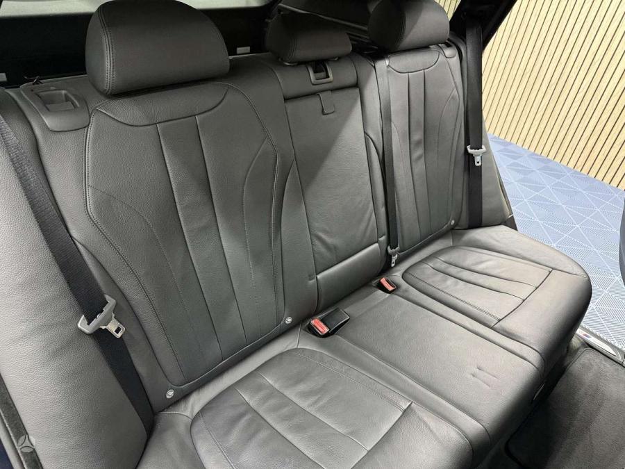 Melns BMW X5 2016 Marijampole, ar dzinēja tilpumu 2.99 L un nobraukumu 260 tūkst. km par 22750 €, foto 19 vietnē AUTOMOTO.COM.LV
