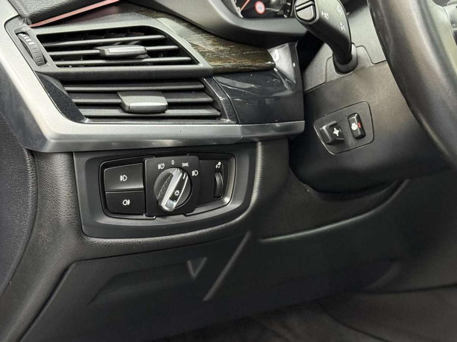 Melns BMW X5 2016 Marijampole, ar dzinēja tilpumu 2.99 L un nobraukumu 260 tūkst. km par 22750 €, foto 28 vietnē AUTOMOTO.COM.LV