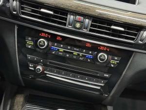 Melns BMW X5 2016 Marijampole, ar dzinēja tilpumu 2.99 L un nobraukumu 260 tūkst. km par 22750 €, foto 34 vietnē AUTOMOTO.COM.LV