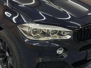 Melns BMW X5 2016 Marijampole, ar dzinēja tilpumu 2.99 L un nobraukumu 260 tūkst. km par 22750 €, foto 38 vietnē AUTOMOTO.COM.LV