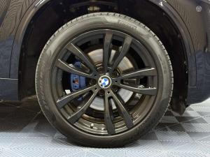 Melns BMW X5 2016 Marijampole, ar dzinēja tilpumu 2.99 L un nobraukumu 260 tūkst. km par 22750 €, foto 40 vietnē AUTOMOTO.COM.LV