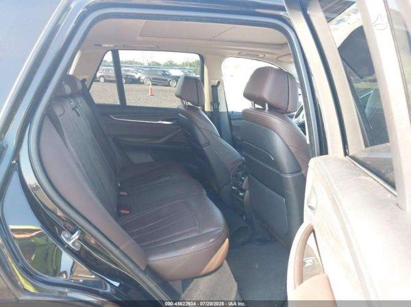 Black BMW X5 2016 in Klaipeda, with an engine capacity of 2.98 L and mileage of 186 thousand km for 8000 €, photo 6 on AUTOMOTO.COM.LV