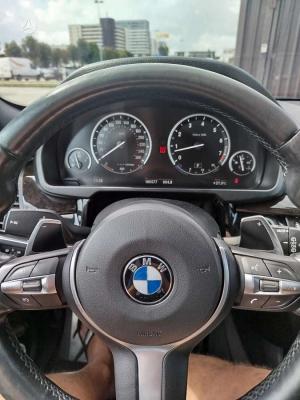 Black BMW X5 2016 in Kaunas, with an engine capacity of 2.98 L and mileage of 186 thousand km for 18000 €, photo 11 on AUTOMOTO.COM.LV