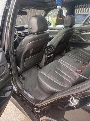 Black BMW X5 2016 in Kaunas, with an engine capacity of 2.98 L and mileage of 186 thousand km for 18000 €, photo 14 on AUTOMOTO.COM.LV