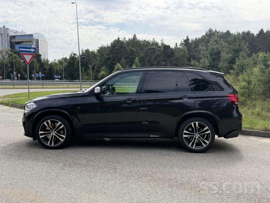 Melns BMW X5 2016 Rīga, ar dzinēja tilpumu 3.00 L un nobraukumu 185 tūkst. km par 26900 €, foto 3 vietnē AUTOMOTO.COM.LV