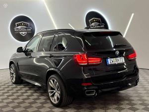 Black BMW X5 2016 in Marijampole, with an engine capacity of 2.99 L and mileage of 211 thousand km for 25750 €, photo 40 on AUTOMOTO.COM.LV