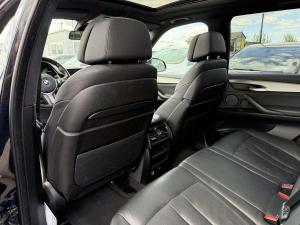 Black BMW X5 2016 in Kaunas, with an engine capacity of 2.99 L and mileage of 220 thousand km for 23200 €, photo 22 on AUTOMOTO.COM.LV