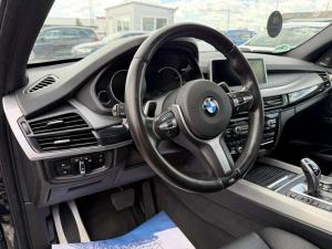 Black BMW X5 2016 in Kaunas, with an engine capacity of 2.99 L and mileage of 220 thousand km for 23200 €, photo 25 on AUTOMOTO.COM.LV