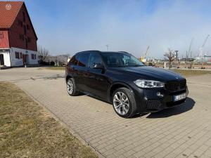 Black BMW X5 2016 in Klaipeda, with an engine capacity of 2.98 L and mileage of 225 thousand km for 15500 €, photo  on AUTOMOTO.COM.LV