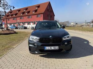 Black BMW X5 2016 in Klaipeda, with an engine capacity of 2.98 L and mileage of 225 thousand km for 15500 €, photo 3 on AUTOMOTO.COM.LV