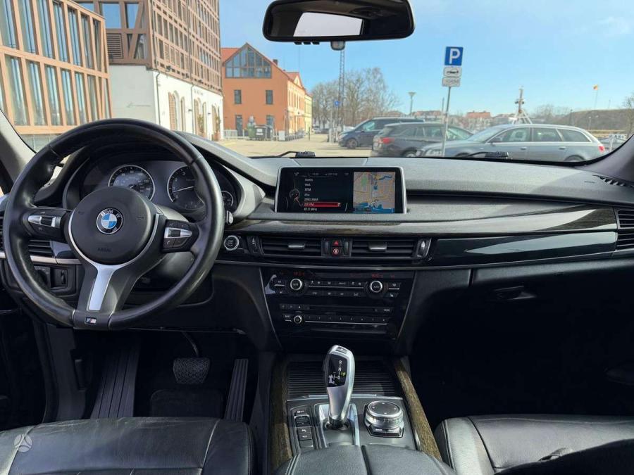 Black BMW X5 2016 in Klaipeda, with an engine capacity of 2.98 L and mileage of 225 thousand km for 15500 €, photo 12 on AUTOMOTO.COM.LV
